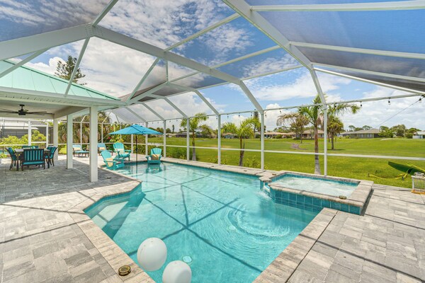 Golf Course-facing Poolside Oasis In Rotonda West! - Englewood, FL