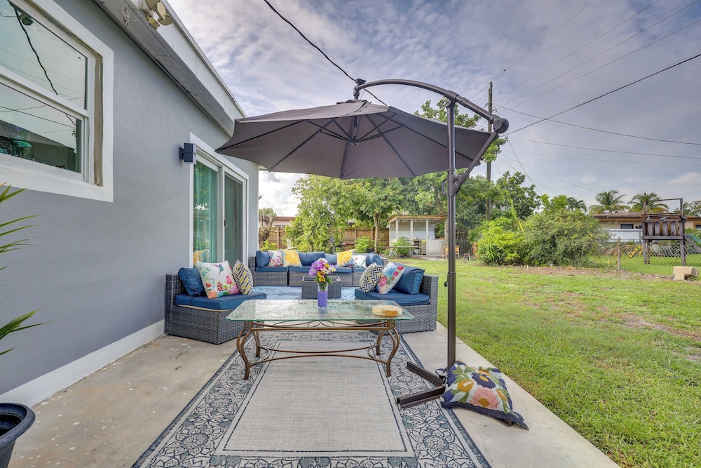 2 Mi To Hard Rock Stadium: Home W/ Spacious Yard - Caribbean
