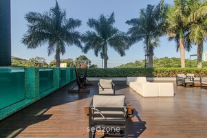 Apartamento básico | Terraço/pátio