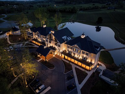 Nicewonder Farm & Vineyard