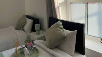 10 quartos, Wi-fi grátis, roupa de cama fornecida