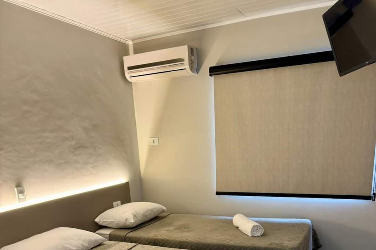 Escrivaninha, Wi-Fi de cortesia