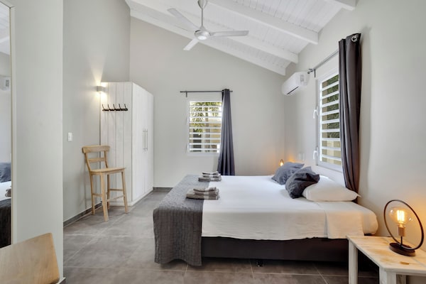 All Seasons By Boutique Bonaire Unique Resorts - Caribbean