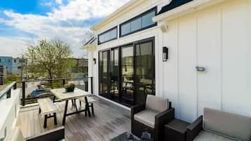 Casa de Luxo, não fumadores, aceitam-se animais de estimação | Terraço/pátio interior