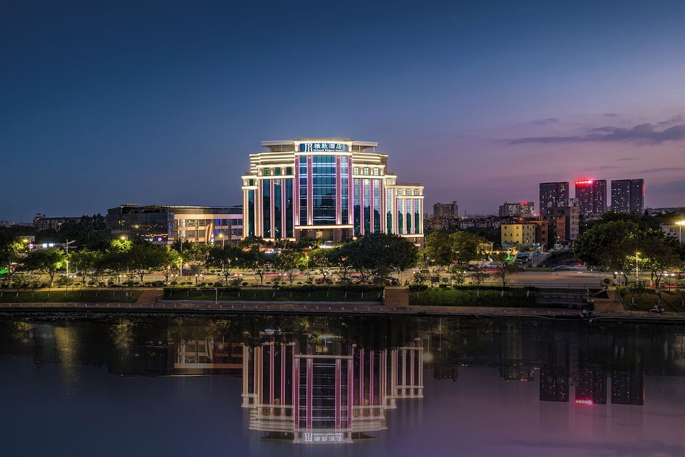 Guangzhou Elegant International Hotel Panyu Square Metro Station Branch - Free Shuttle Bus To Canton Fair Complex During Canton Fair Period & Free Deliver Service To Guangzhou Baiyun International Airport - Canton / Guangzhou