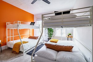 Casa Exclusiva, 4 quartos, não fumadores | Lençóis de algodão egípcio, roupa de alta qualidade 