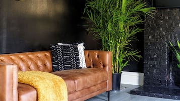 Smart TV de 55 de polegadas com canais digitais, Netflix, Hulu