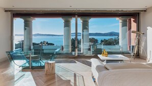 Beauvallon Suite