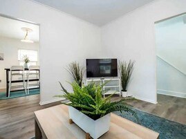 Casa exclusiva, aceita animais de estimação | Vista para a cidade
