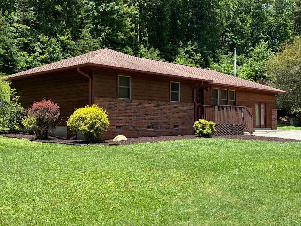 Shuler Farm - Calderwood Lake, TN