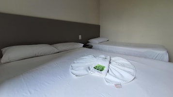 Quarto luxo, vista para a cidade | Wi-Fi de cortesia