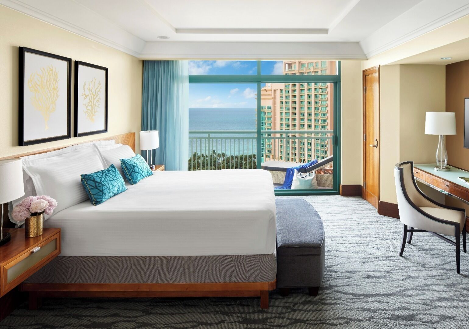 The Reef At Atlantis - One Bedroom Suite Ocean View With Full Resort Benefits - Nassau