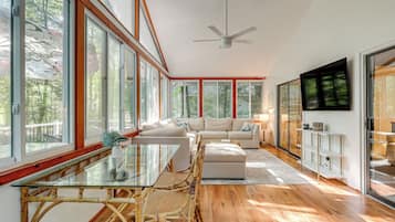 Casa (3 Bedrooms) | Interior