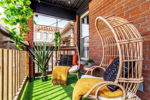 Smart TV 55 polegadas com canais digitais, Netflix, Hulu