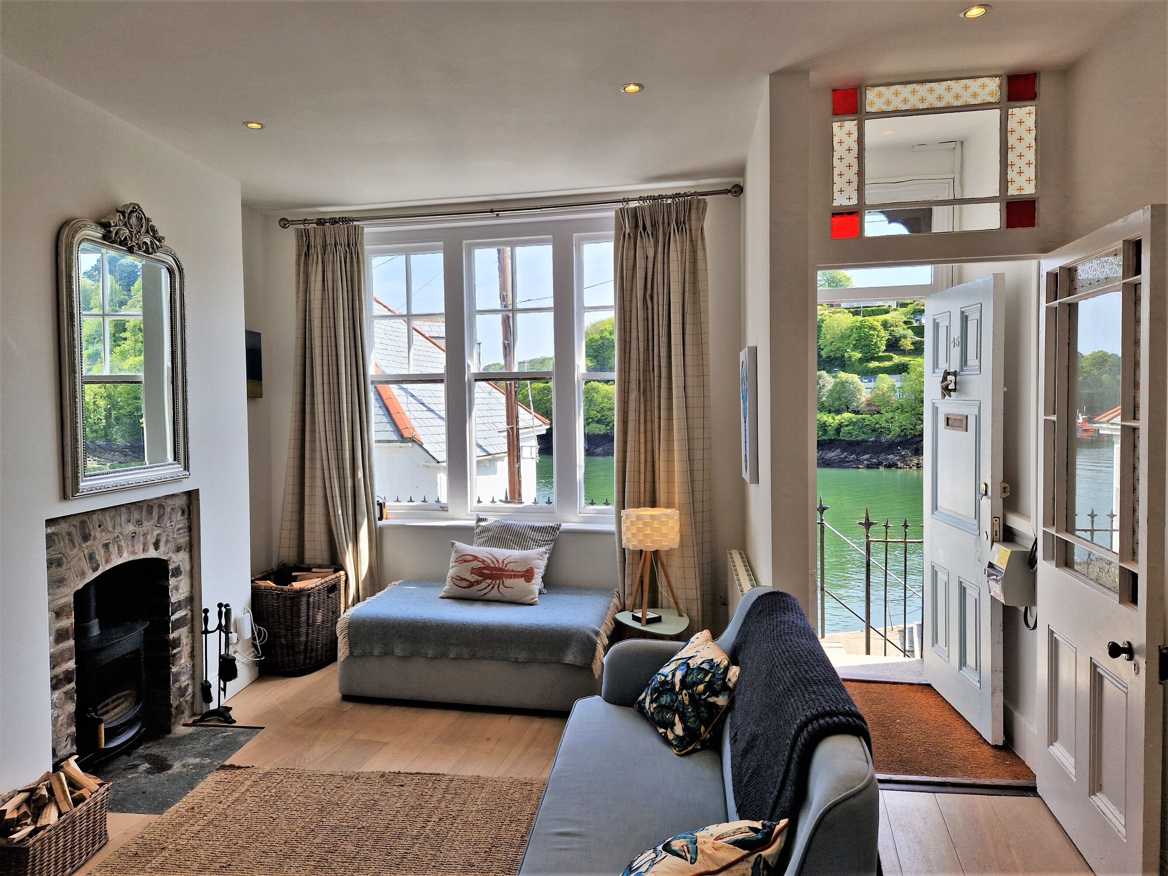 The Bolthole - River Views And Dog-friendly Home Away From Home! - Fowey