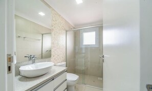 Apartamento Básico | Casa de banho