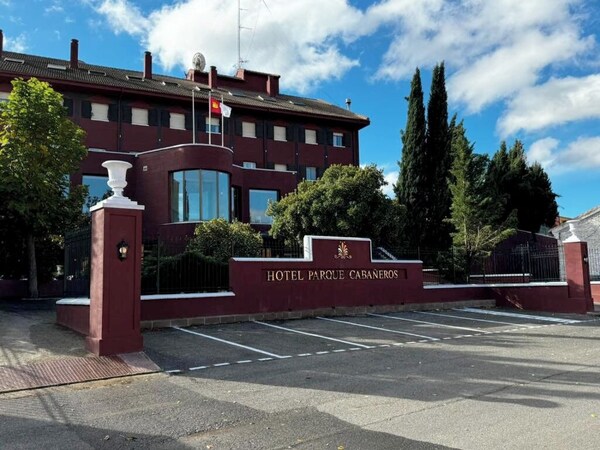 Nuevo Hotel Parque Cabañeros - Horcajo de los Montes