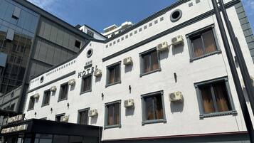 Fachada da propriedade