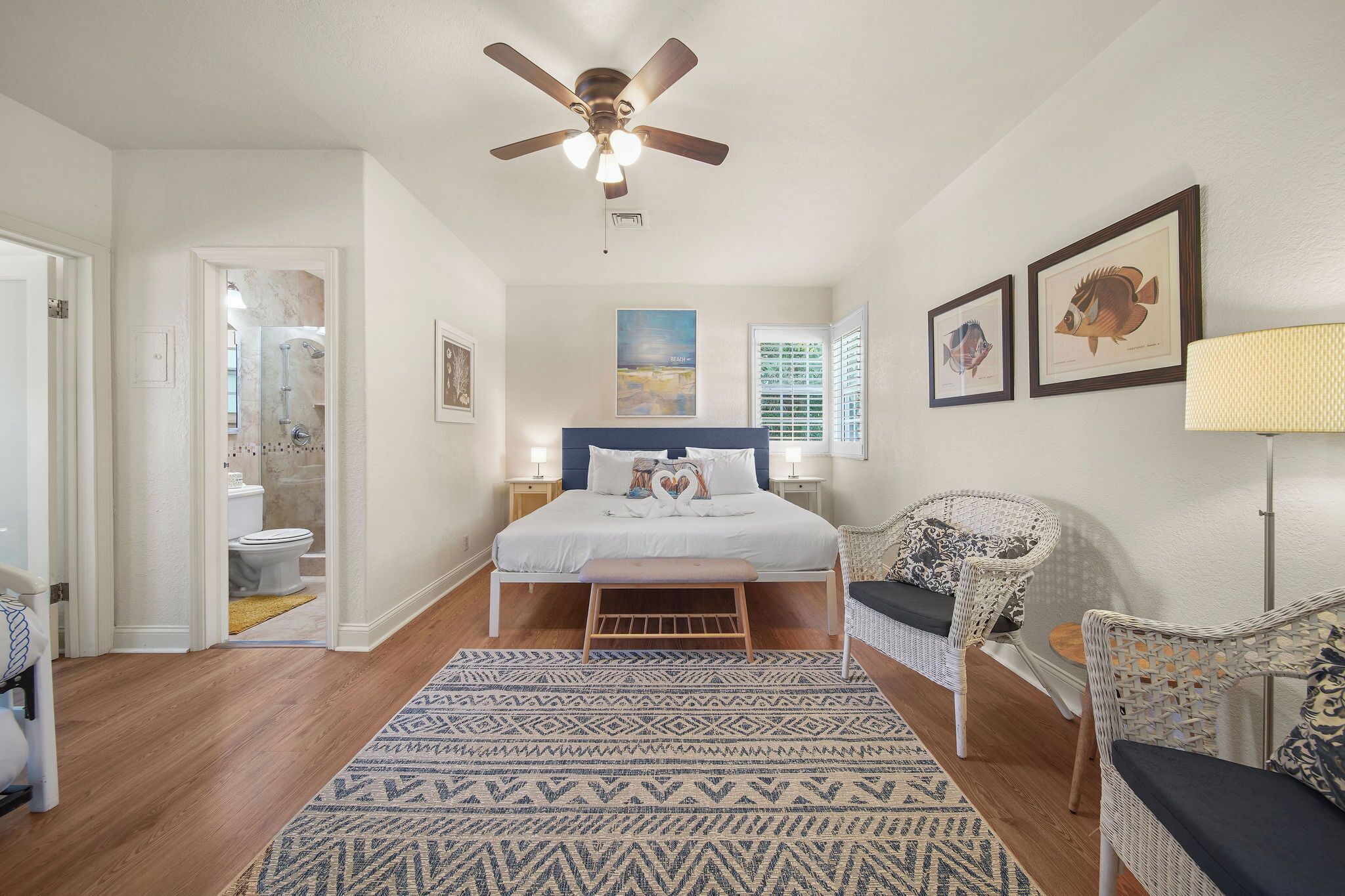 Ferros/tábuas de passar roupa, Wi-Fi de cortesia