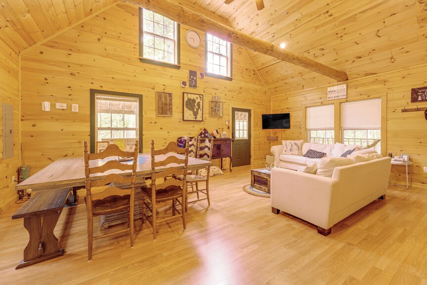 2 Mi To Marina & Beach: Frye Island Retreat! - Sebago Lake State Park, Casco