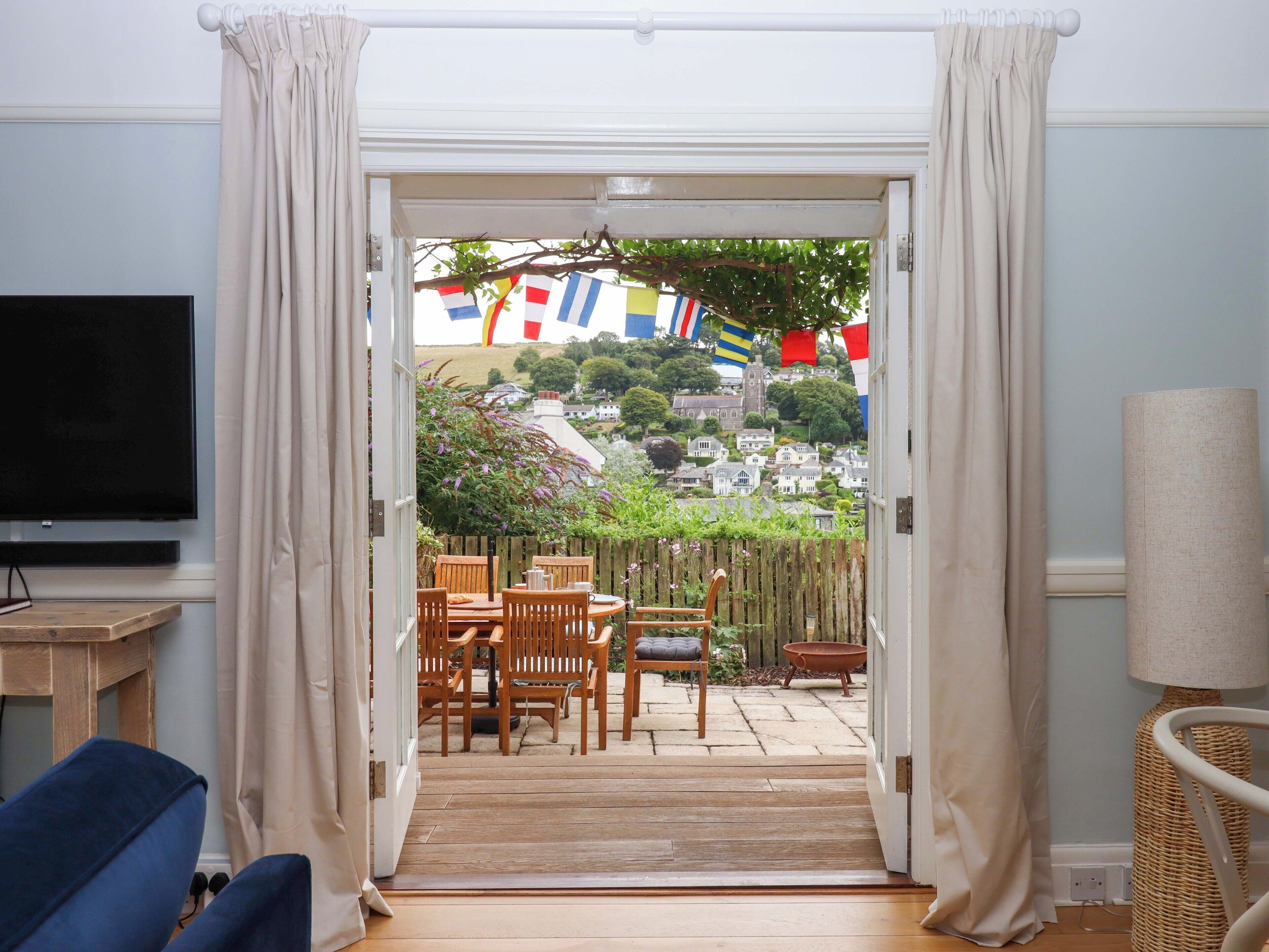 The Porthole, Pet Friendly, With Open Fire In Newton Ferrers - Noss Mayo