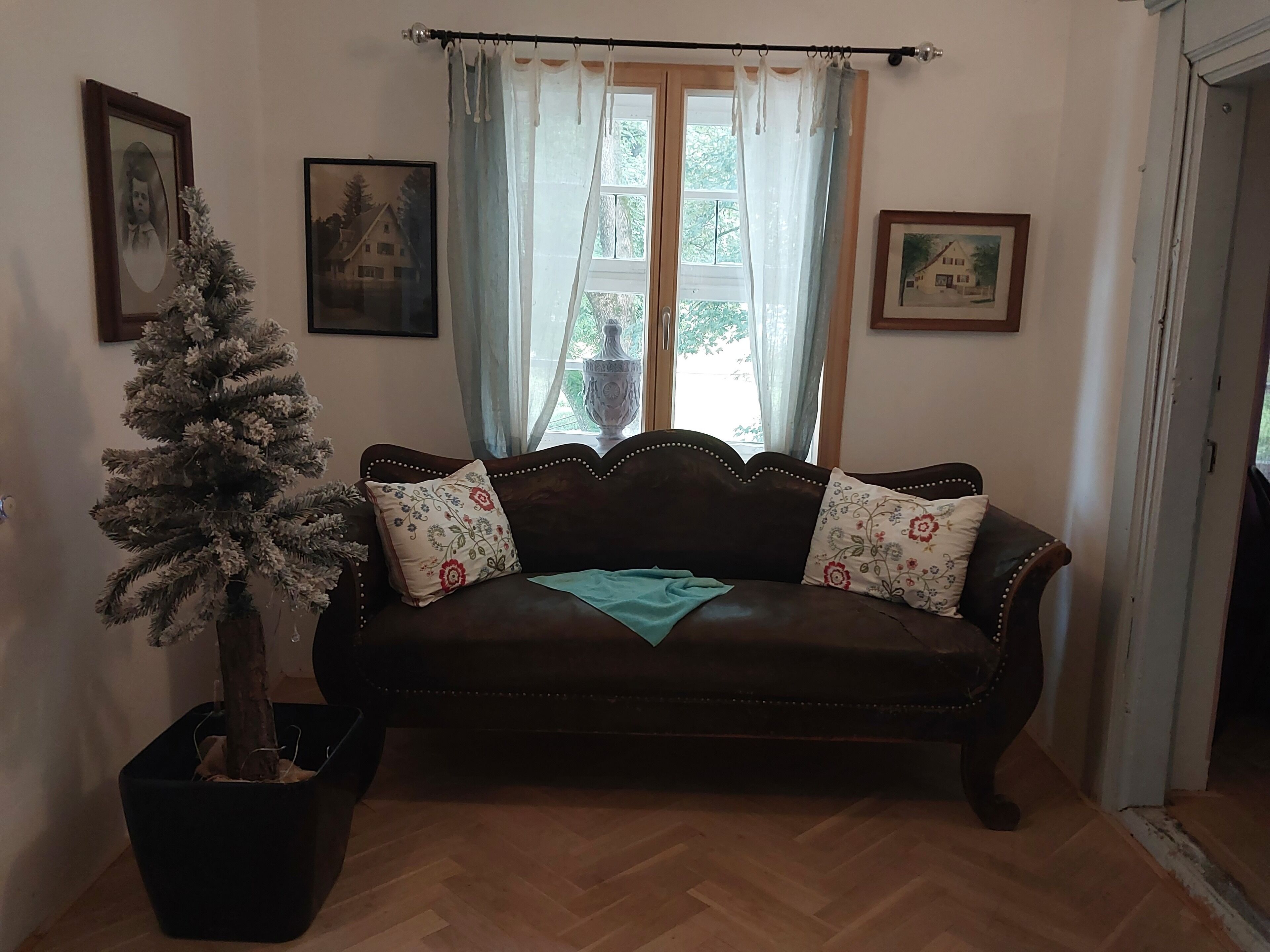 Luxurious Family Apartment In The Countryside In A Historic Building - Krumbach