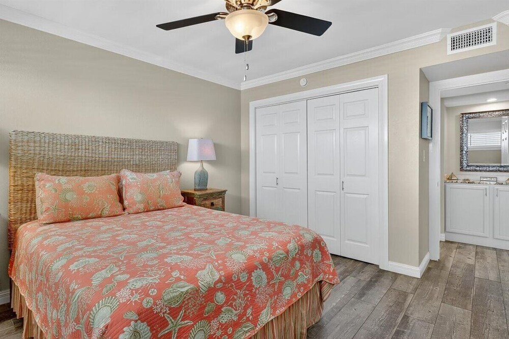 Gulfstream Condos Unit 610 | Top-Floor | Gulf Front Views - Corpus ...