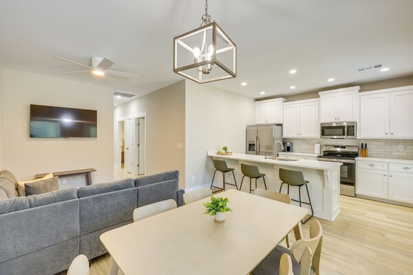 Near 17 Springs Sports Complex: Millbrook Duplex! - Millbrook, AL