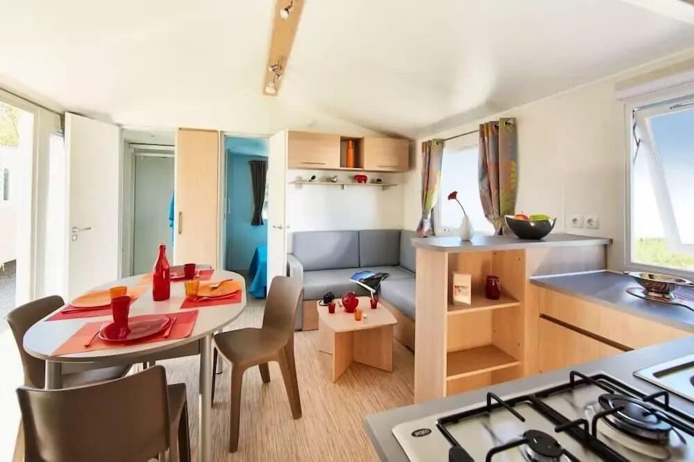 Mobil-home Confort 33m² 3 bedrooms - semi-covered terrace - air ...