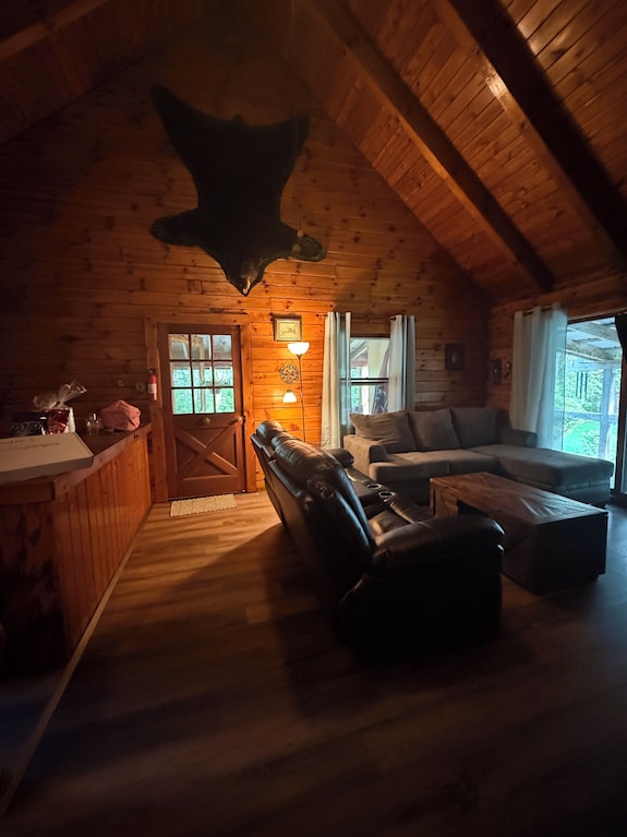 Rustic Cozy 2-bedroom W/ Loft Log Cabin In Island Falls Surrounded By Wildlife - Maine
