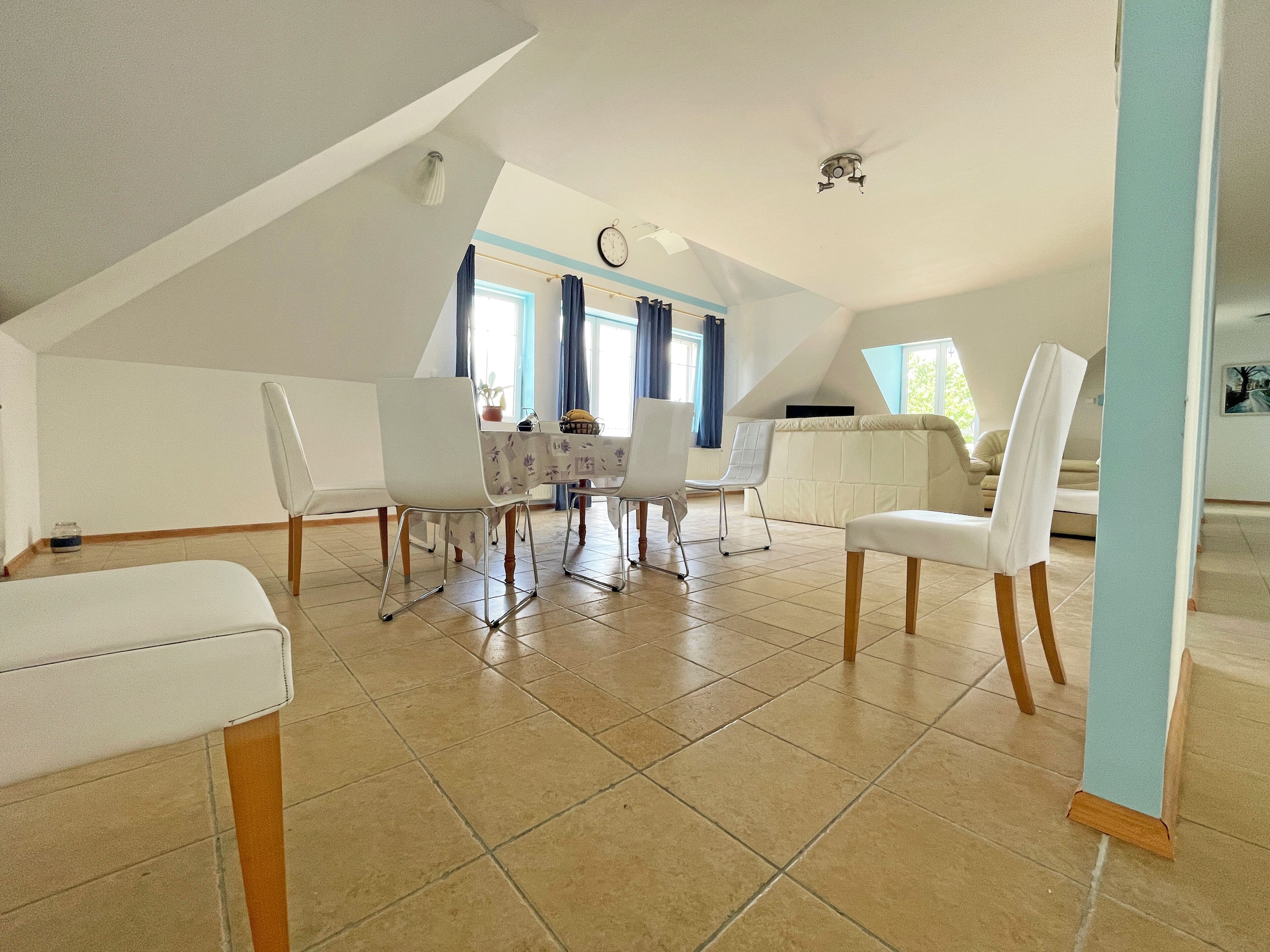 Spacious Apartment With Pool, Panoramic View, Garden - Velence