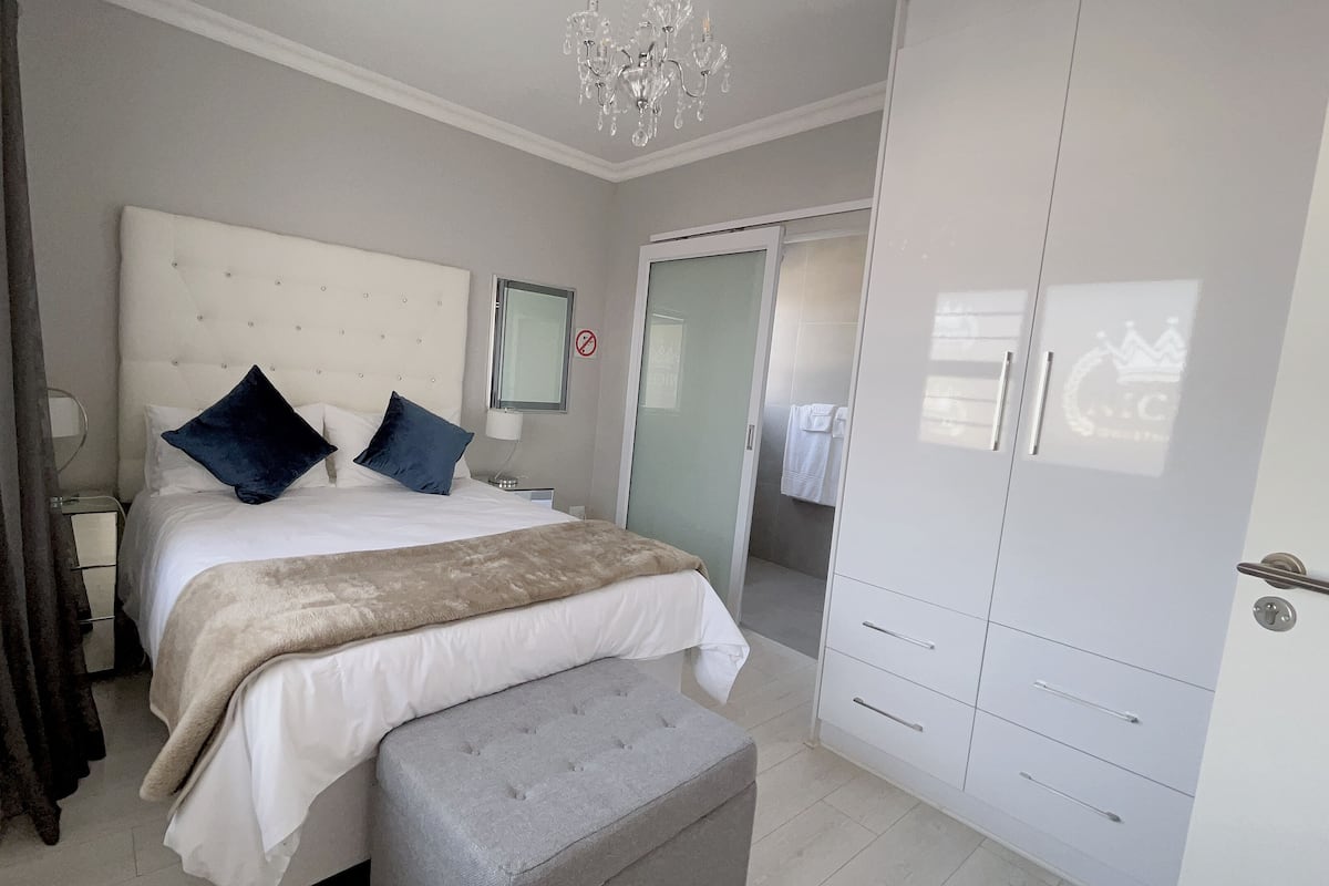 Quarto Duplo Económico para 1 Pessoa | Secretária, secretária adequada para computadores portáteis