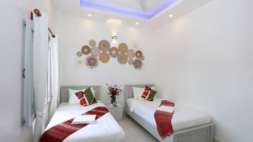 Quarto Twin Deluxe | Secretária, Wi-fi grátis