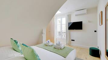 Apartamento | 1 quarto, secretária adequada para computadores portáteis