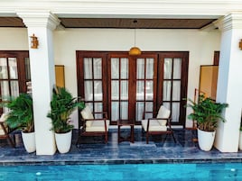 Quarto Duplo Deluxe, não fumadores, vista para a piscina