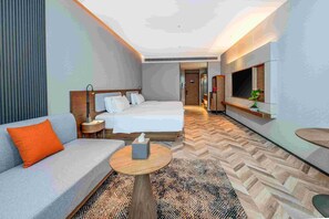 Quarto casal | Escrivaninha, espaço de trabalho para notebook, Wi-Fi de cortesia