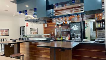 Snack-bar