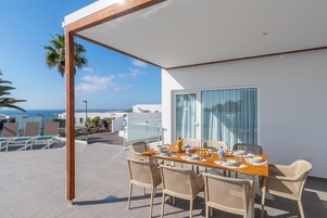 Villa Royal Family | Terraço/pátio interior