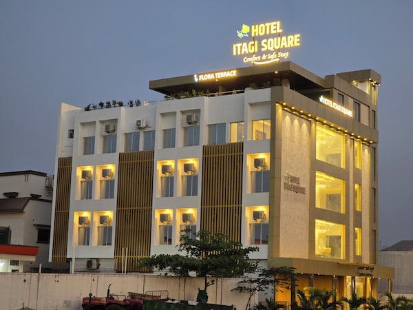 Hotel Itagi Square - Vijayapura