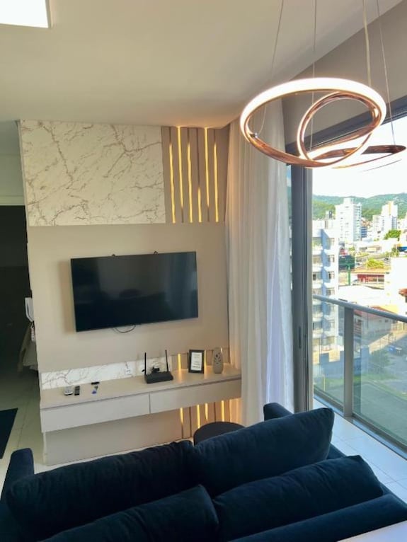 Complete Apartment 900m From Oktoberfest With Rooftop Pool, Gym And Wi-fi - Blumenau