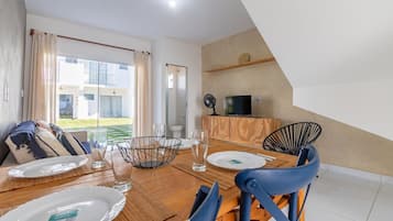 Apartamento Básico | Sala de estar