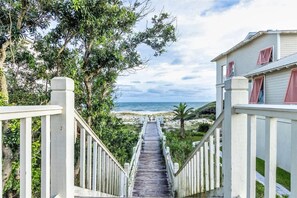 Casa | 6 quartos, internet de alta velocidade 