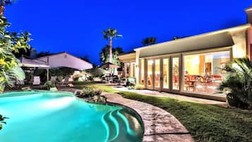 Casa, acessível | 5 quartos, acesso à internet de alta velocidade