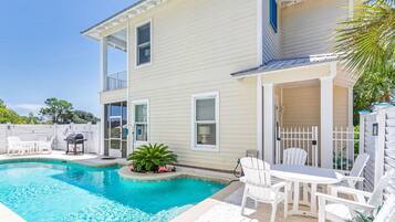 Casa | 2 quartos, internet de alta velocidade