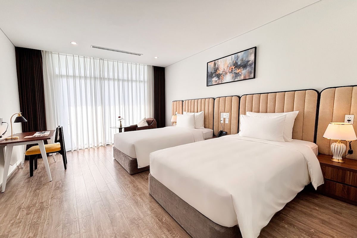 Quarto Twin Premier, vista para o oceano | Cofre no quarto, secretária, Wi-fi grátis, roupa de cama fornecida