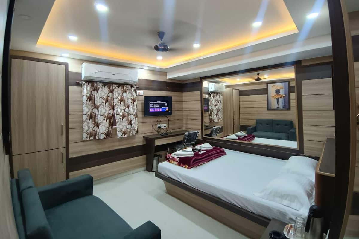 Quarto Standard | Secretária, camas desdobráveis, Wi-fi grátis, roupa de cama fornecida