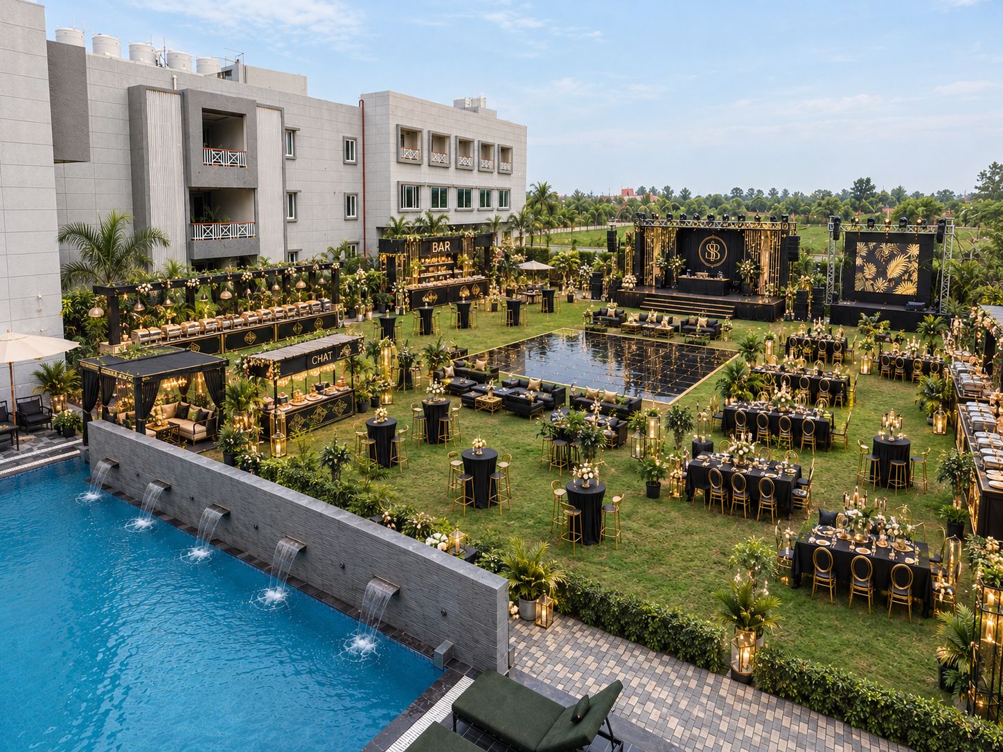 Um espaço ao ar livre luxuoso, com piscina, áreas de estar e palco para apresentações.