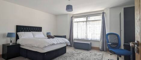 Casa, 6 quartos | 6 quartos