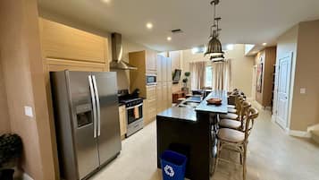 Apartamento | 4 quartos, internet de alta velocidade