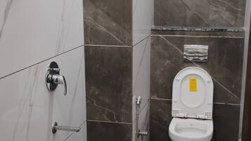 Quarto Deluxe | Casa de banho